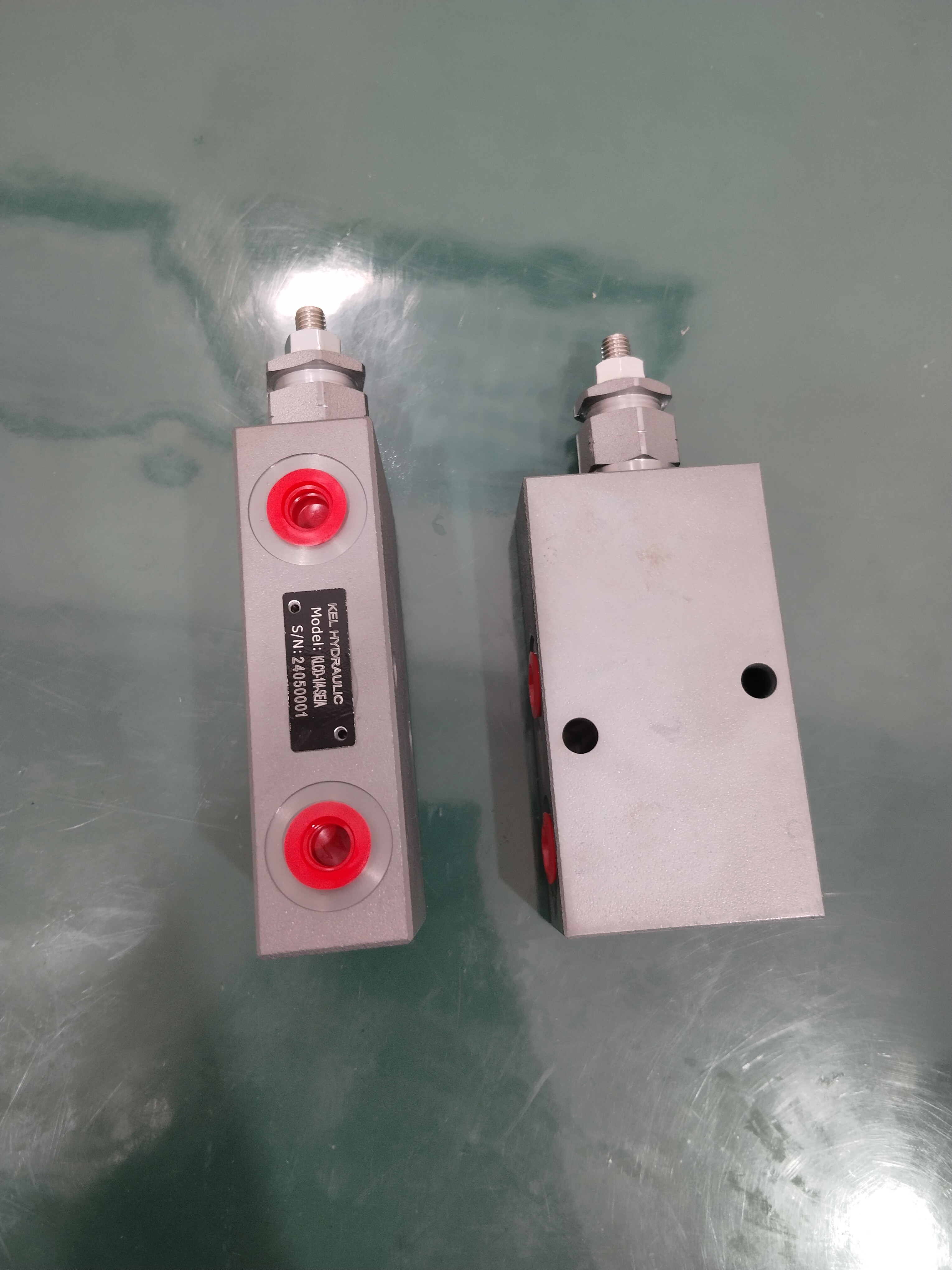 With Zinc Nickel Alloy 30L 60L 95L Hydraulic Overcenter Valve , VBSO ...